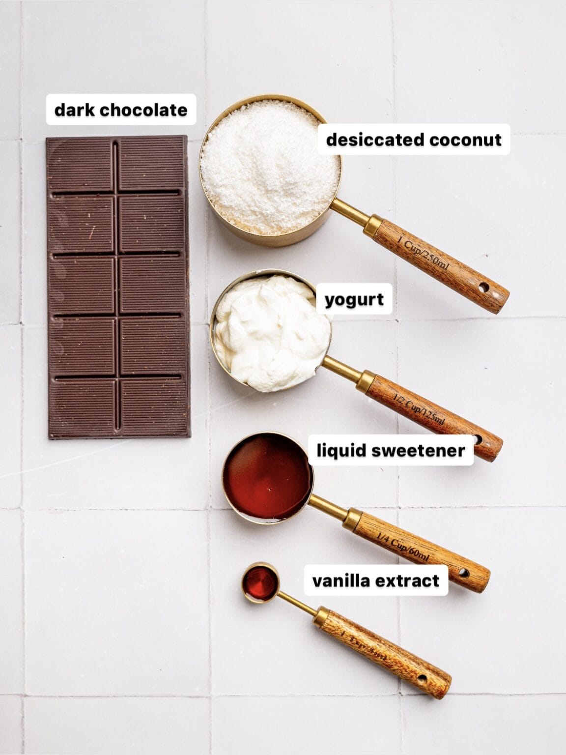 Healthy Dark Chocolate Bounty Recipe (made with just 5 ingredients)