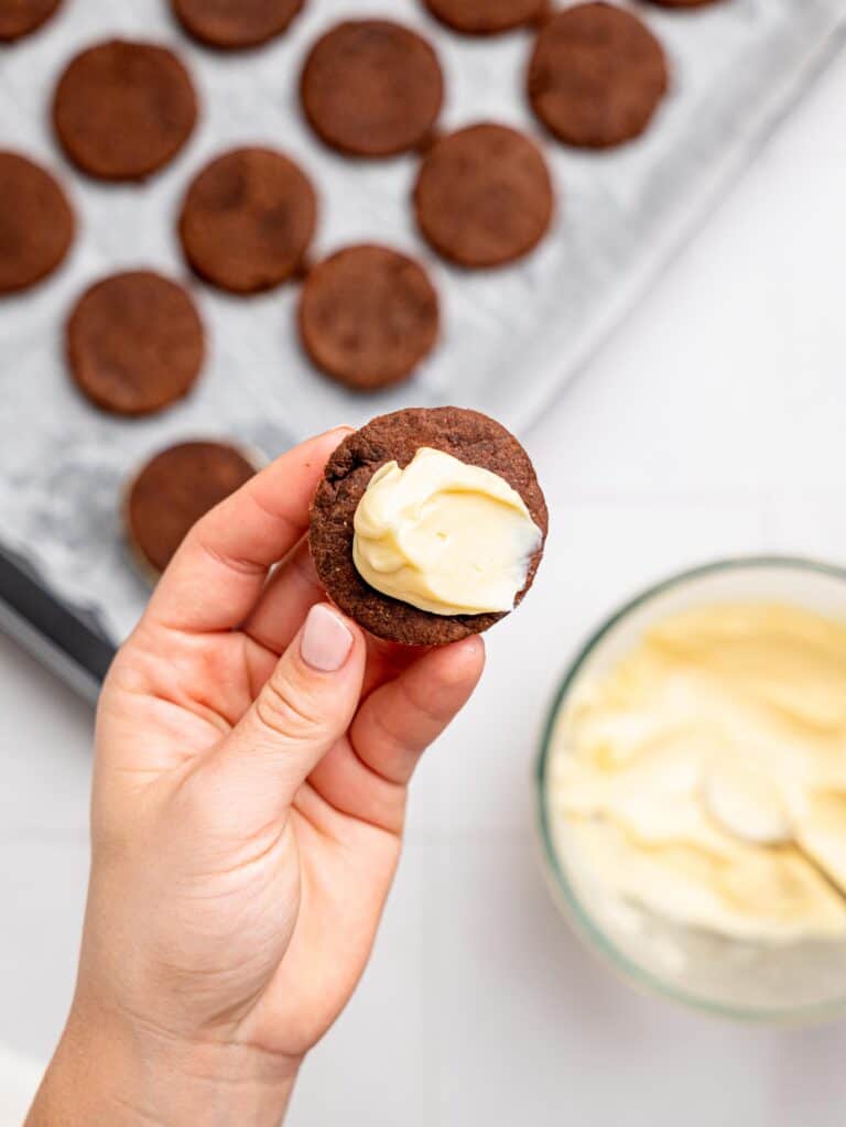 Homemade Healthy Oreos made with just five ingredients