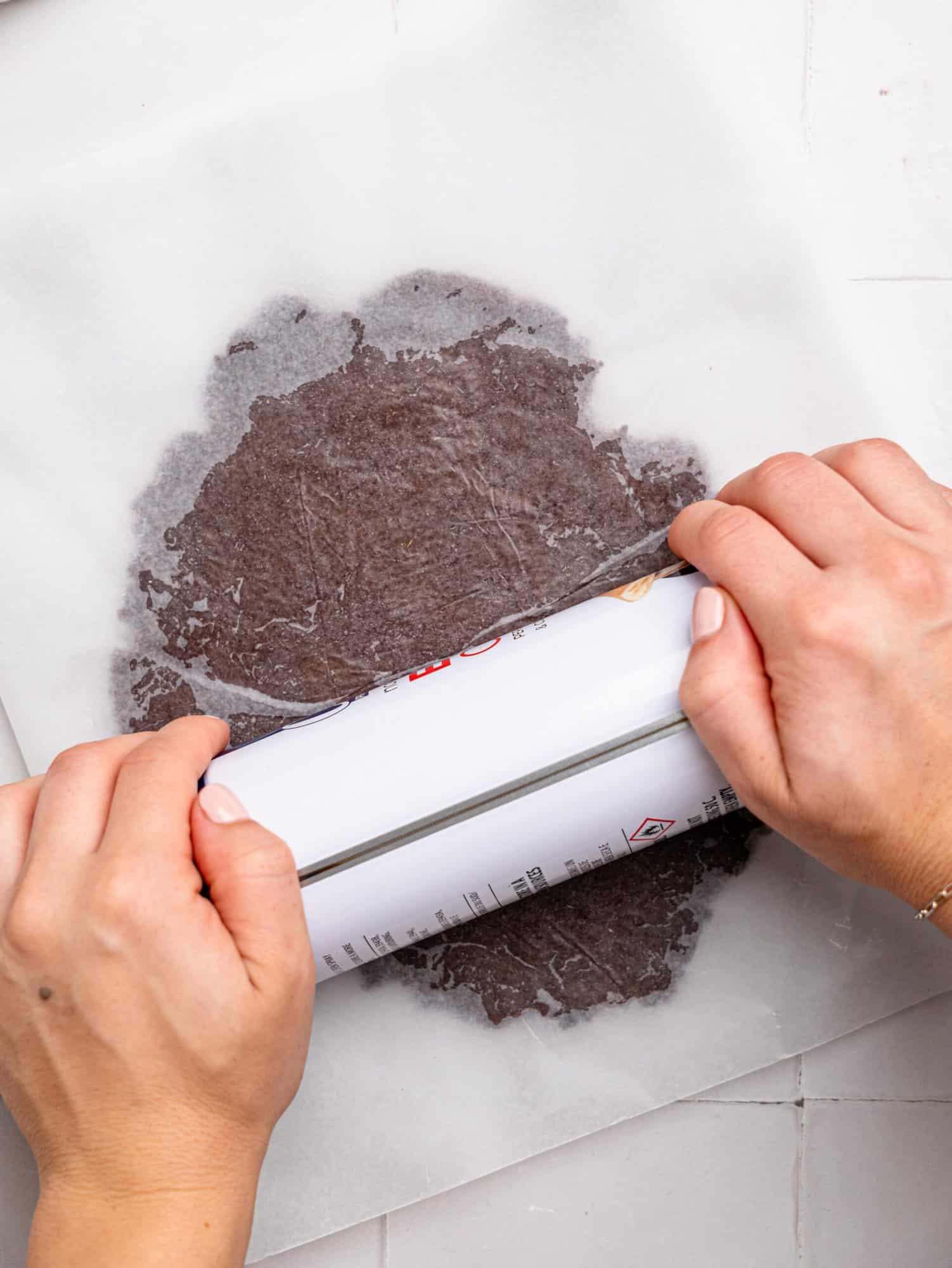 Homemade Healthy Oreos made with just five ingredients