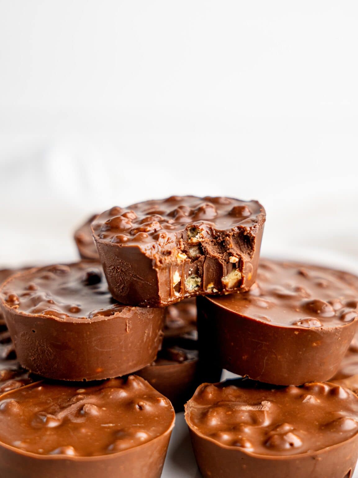 Healthy Ferrero Rocher Fudge Cups