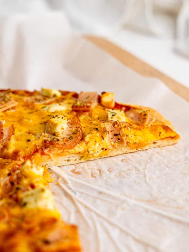 High Protein Pizza - The BEST Healthy Fakeaway