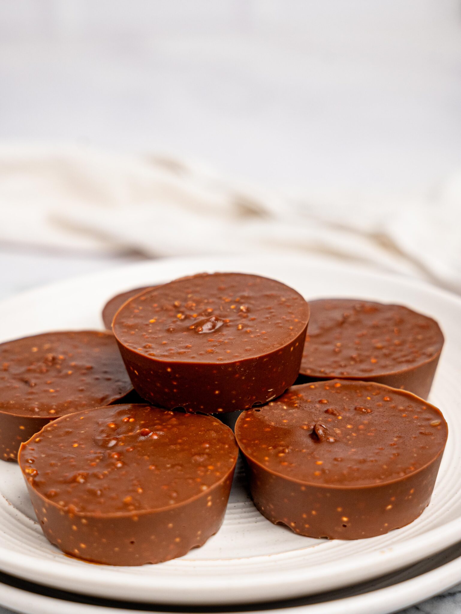 Chocolate Quinoa Crunch Bites - Nourishing Niki